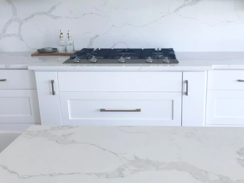 Quartz Countertop Restoration – Tile and Grout Brothers
